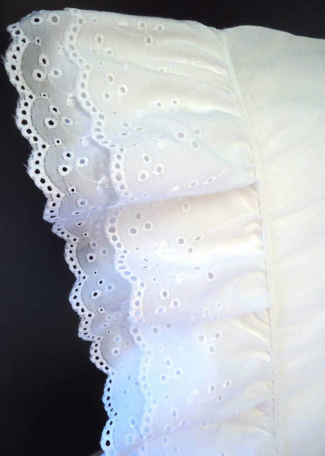 King DOUBLE RUFFLE Eyelet Lace Pillowcase or Sham 2 White 100% Cotton ...