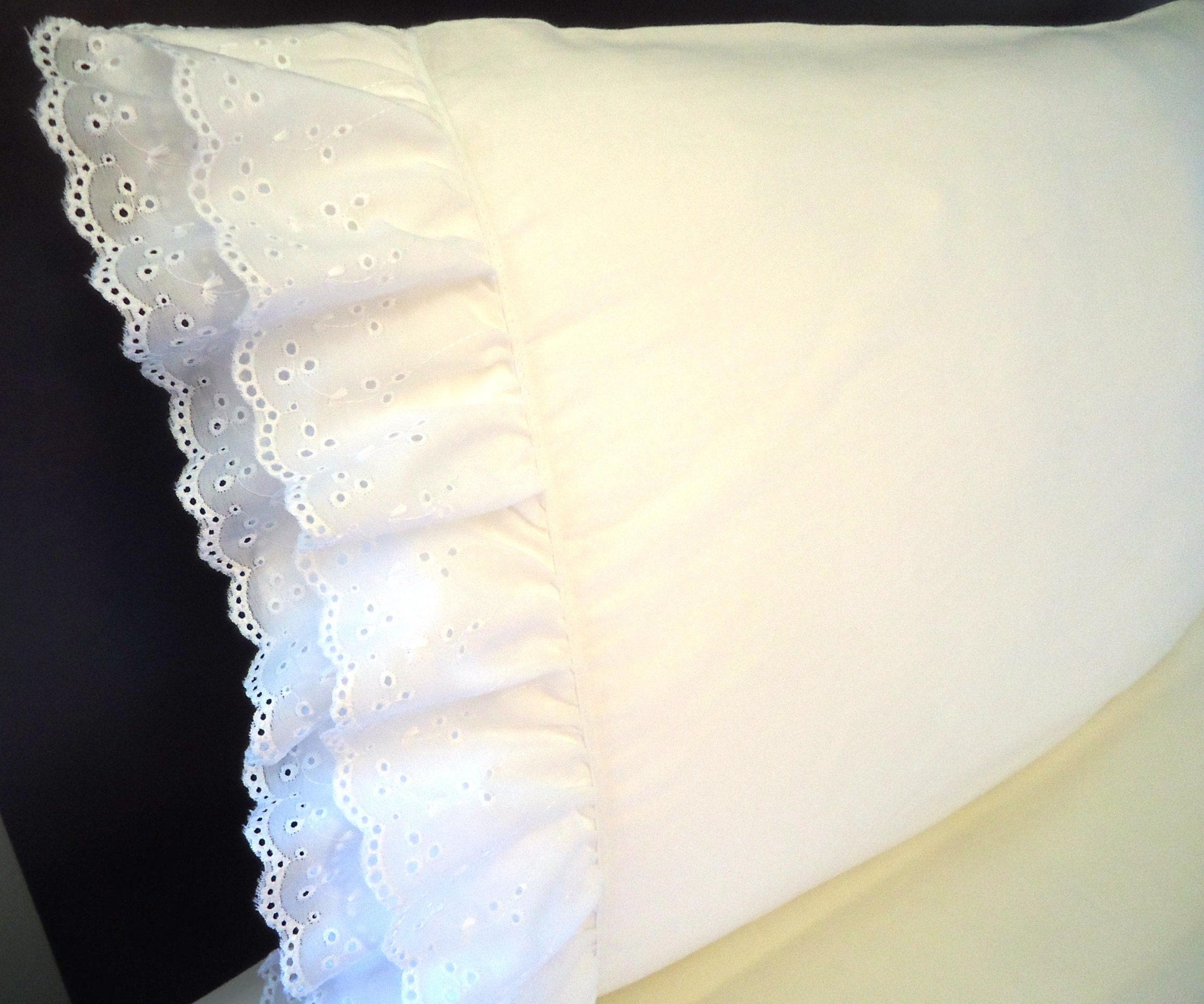 King DOUBLE RUFFLE Eyelet Lace Pillowcase or Sham (2) White 100% Cotton ...