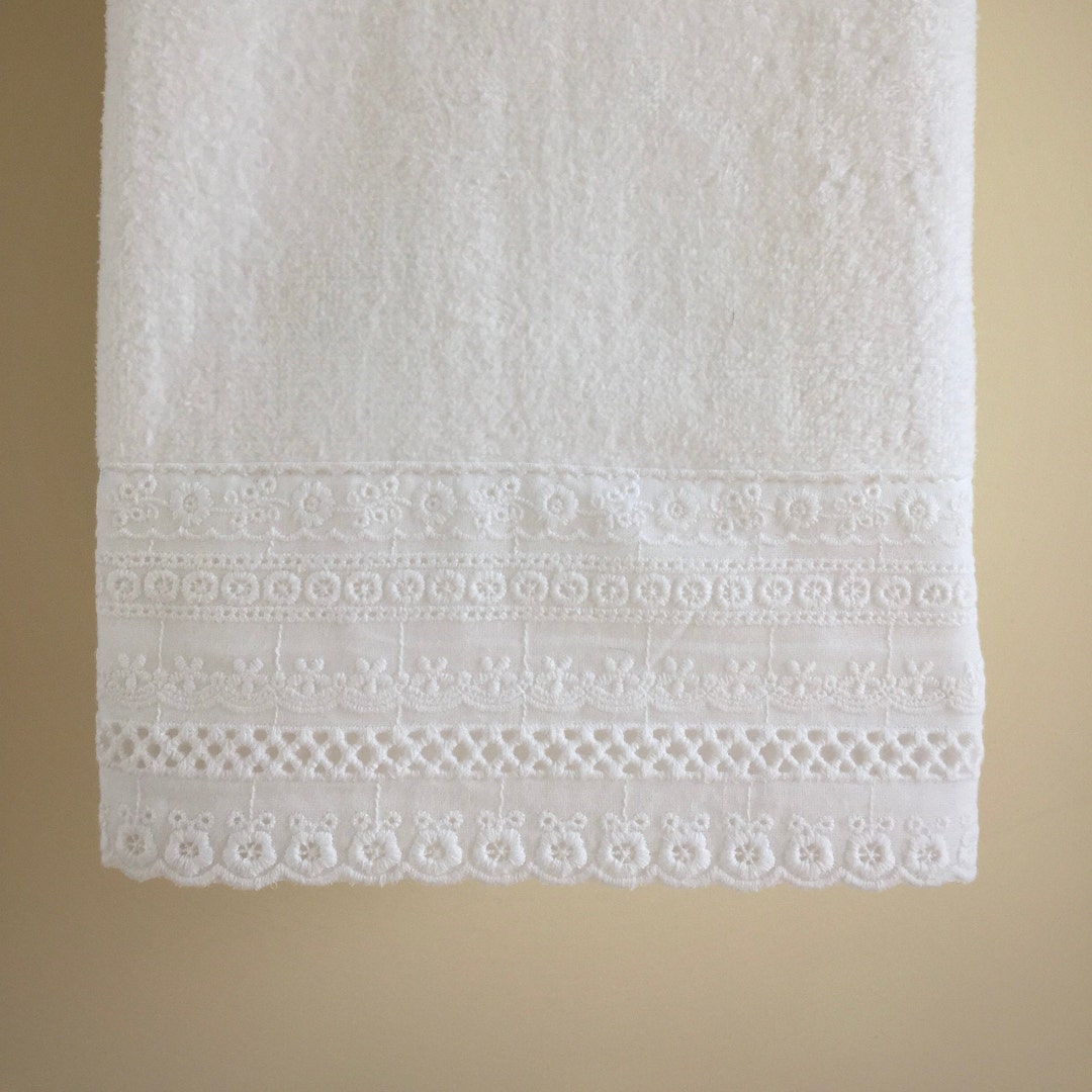 WIDE EYELET LACE Hand Towel (1) Lace Trim, White, Velour Weave, 100% ...