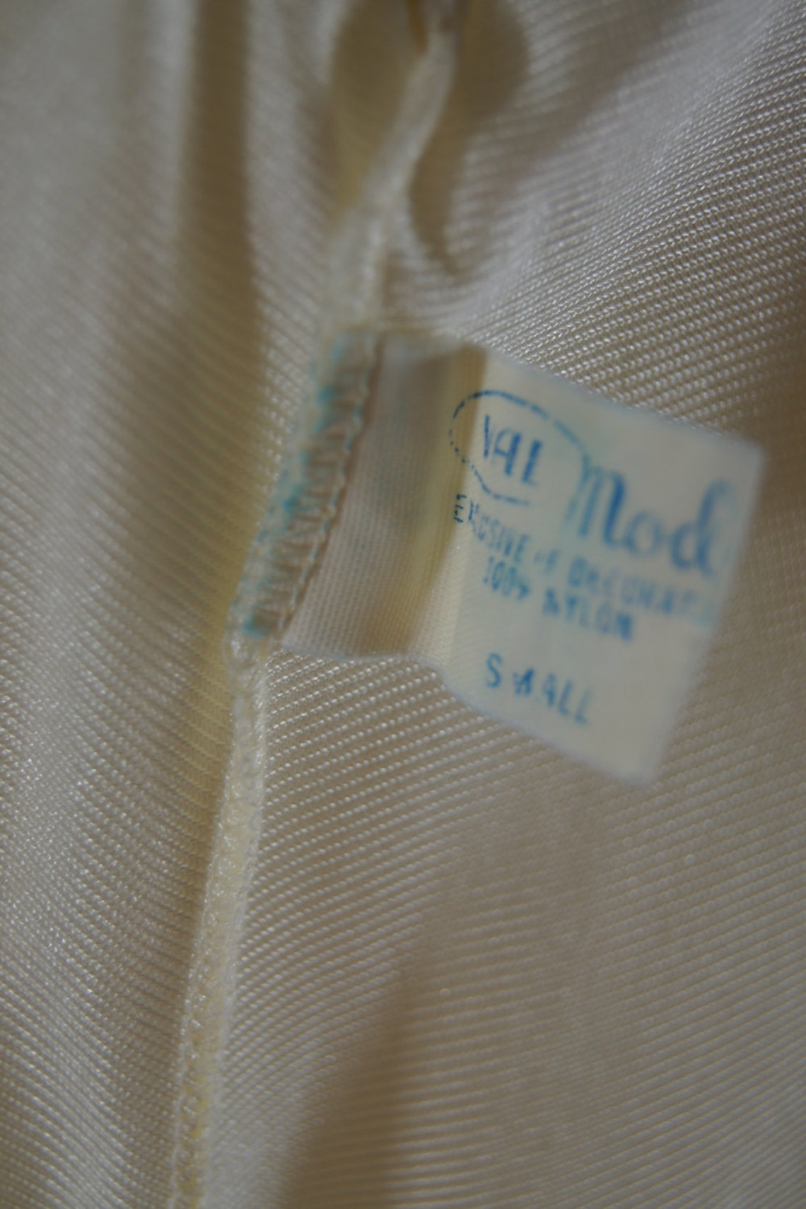 Vintage Val Mode Lingerie Cream Nightgown - Etsy