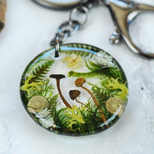 Handmade Mushroom Keychain, Autumn Resin Charm, Nature Keyring, Magic ...