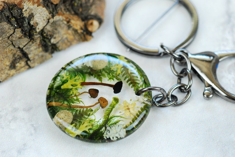 Handmade Mushroom Keychain, Autumn Resin Charm, Nature Keyring, Magic ...