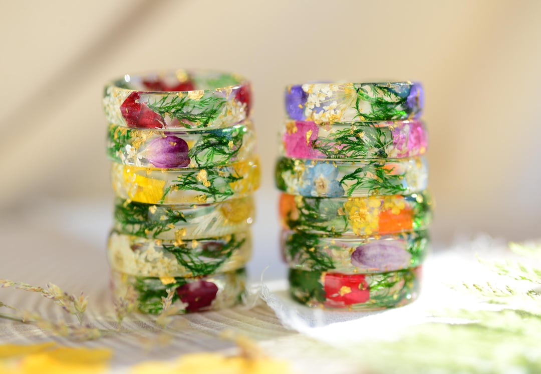 Birth Month Flower Ring, Pressed Flower Resin Ring, Personalized Gift ...