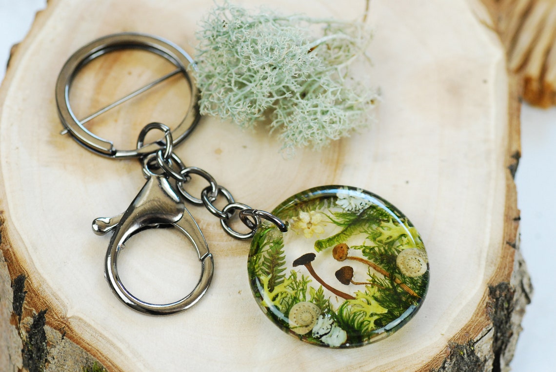 Handmade Mushroom Keychain, Autumn Resin Charm, Nature Keyring, Magic ...