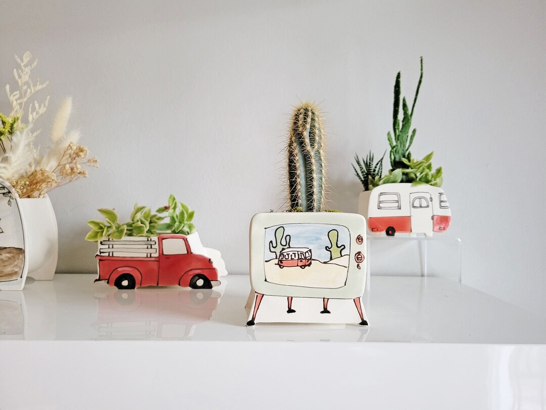 Small Planter TV Vintage. Green Television Ceramic Planter, With Image ...