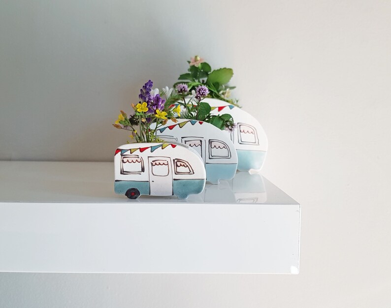 Mini planter. Turquoise vintage caravan vase for plants. | Etsy