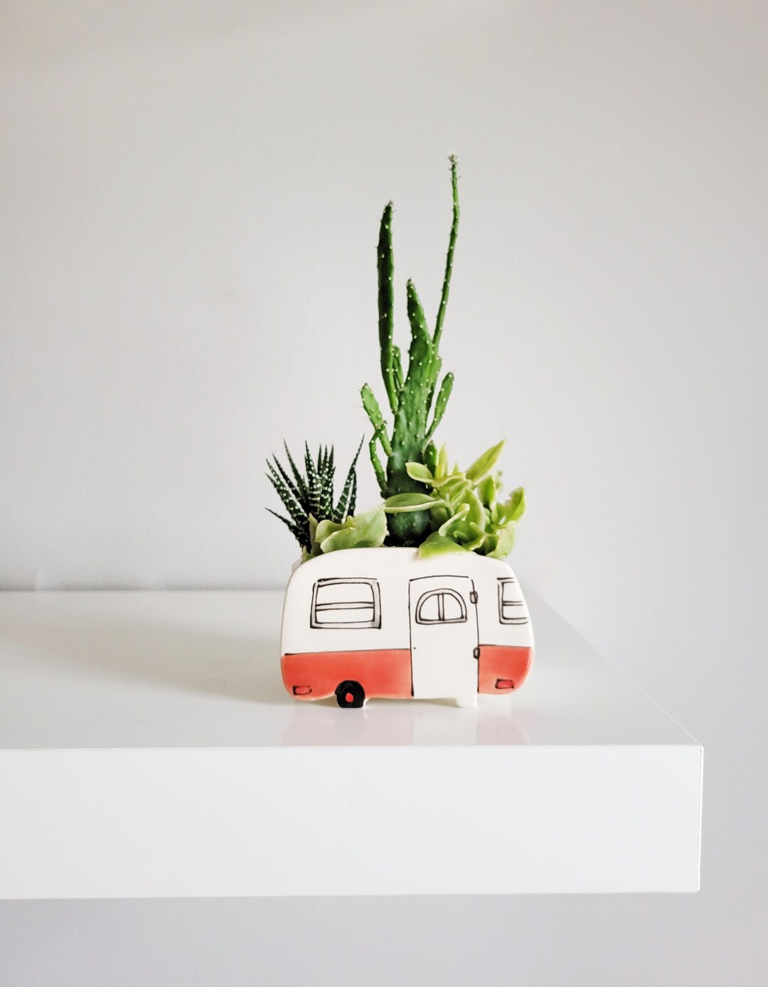 Small Orange Vintage Camper Planter - Etsy