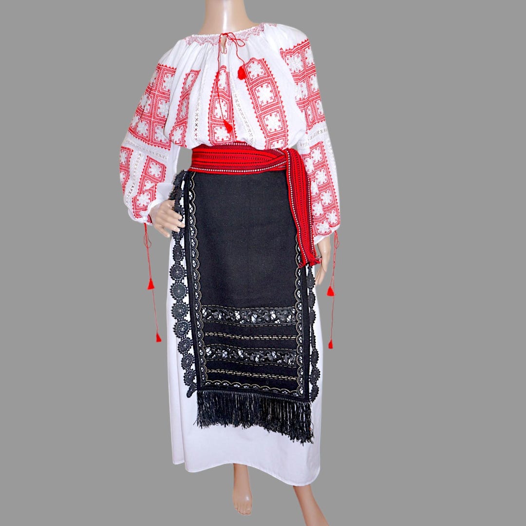 Handmade Romanian Folk Costume (size M): Hand Embroidered Blouse, Wool ...