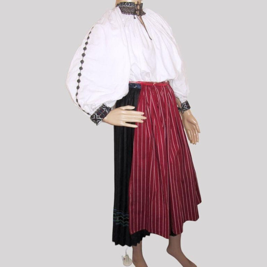 Hungarian Costume From Transylvania , Vintage Ethnic Hungarian Complete ...