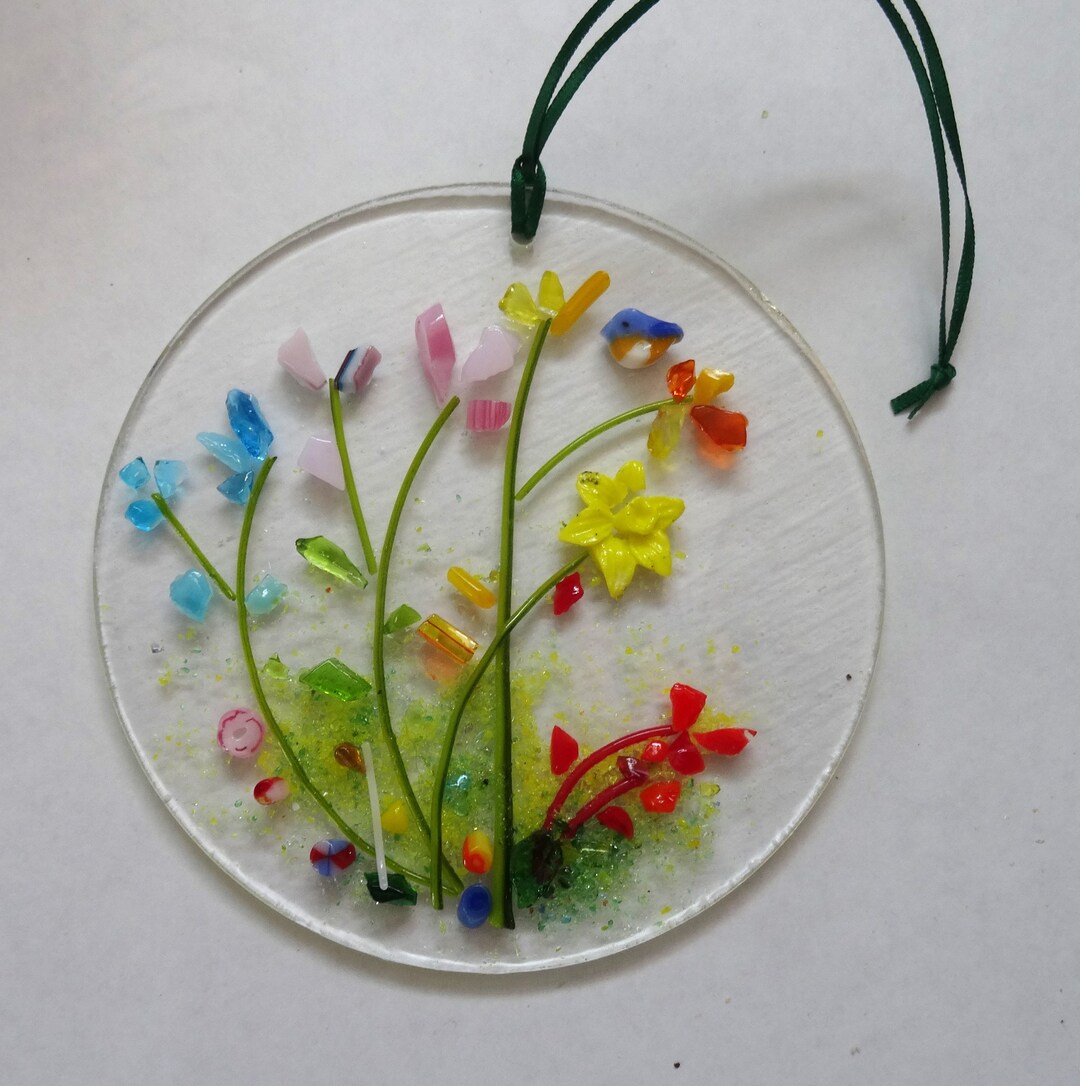 Pretty Spring Flowers Circular Fused Glass Suncatcher, Handmade ...