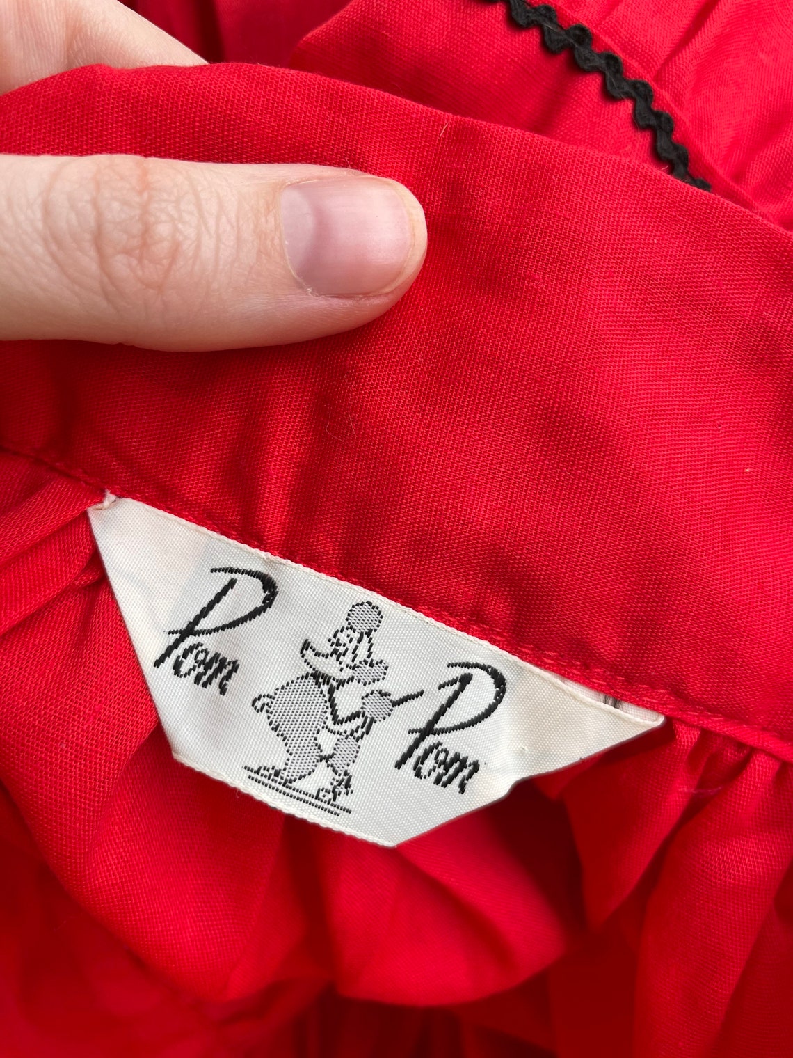 50s Circle Skirt / Rik Rak Red Full Square Poodle Dance Skirt / XS XXS ...