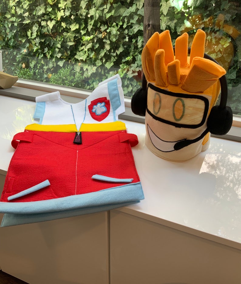 Roblox Costume- HEAD + BODY - CUSTOM Made to Order! - Etsy