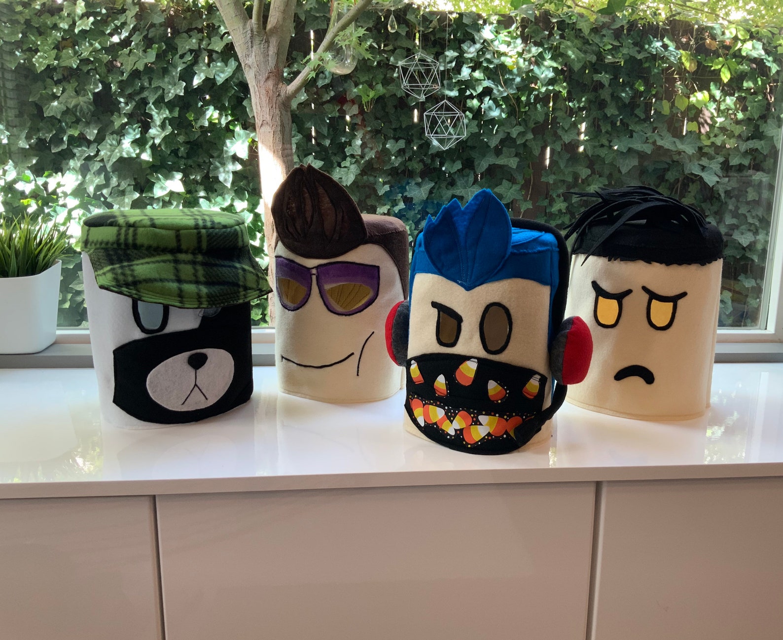 Roblox Head Mask Costume CUSTOM Look Made to Look Just Like - Etsy