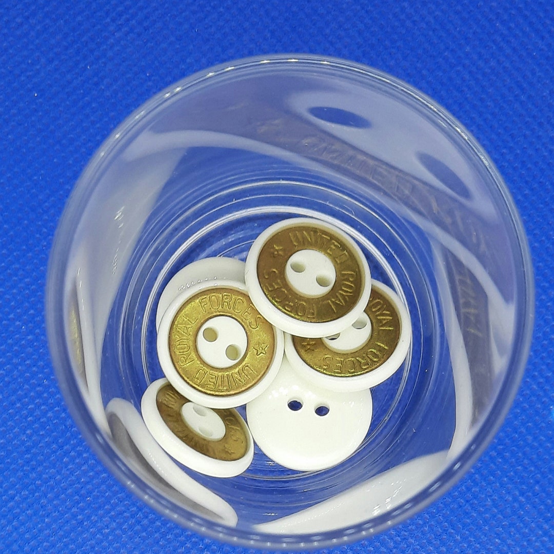 5 Pieces 20 Mm Uniform Buttons CREAM_BRASS Intaglio United Royal Forces ...