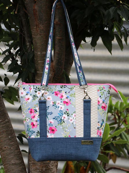 Tote bag pattern Classic Carryall Handbag & Tote tote bag | Etsy