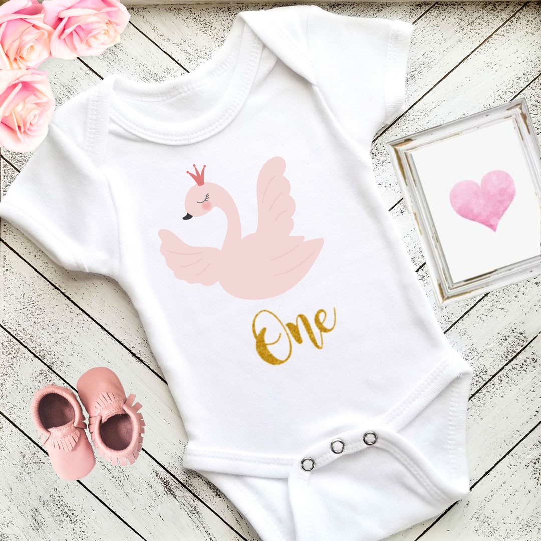 First Birthday Swan Princess Outfit Set | Personalized Baby Gift | Swan ...