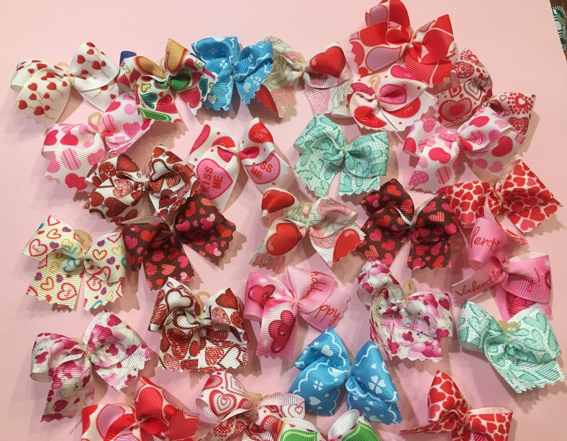 30 Small Valentine's Day Dog Bows Dog Grooming bows Top | Etsy