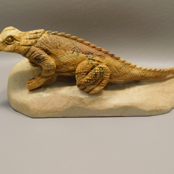 Carved Lizard - Etsy