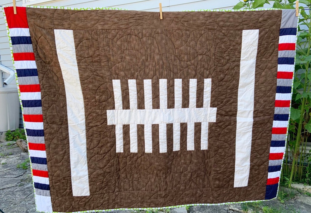 Football Quilt/ Stadium Quilt - Etsy
