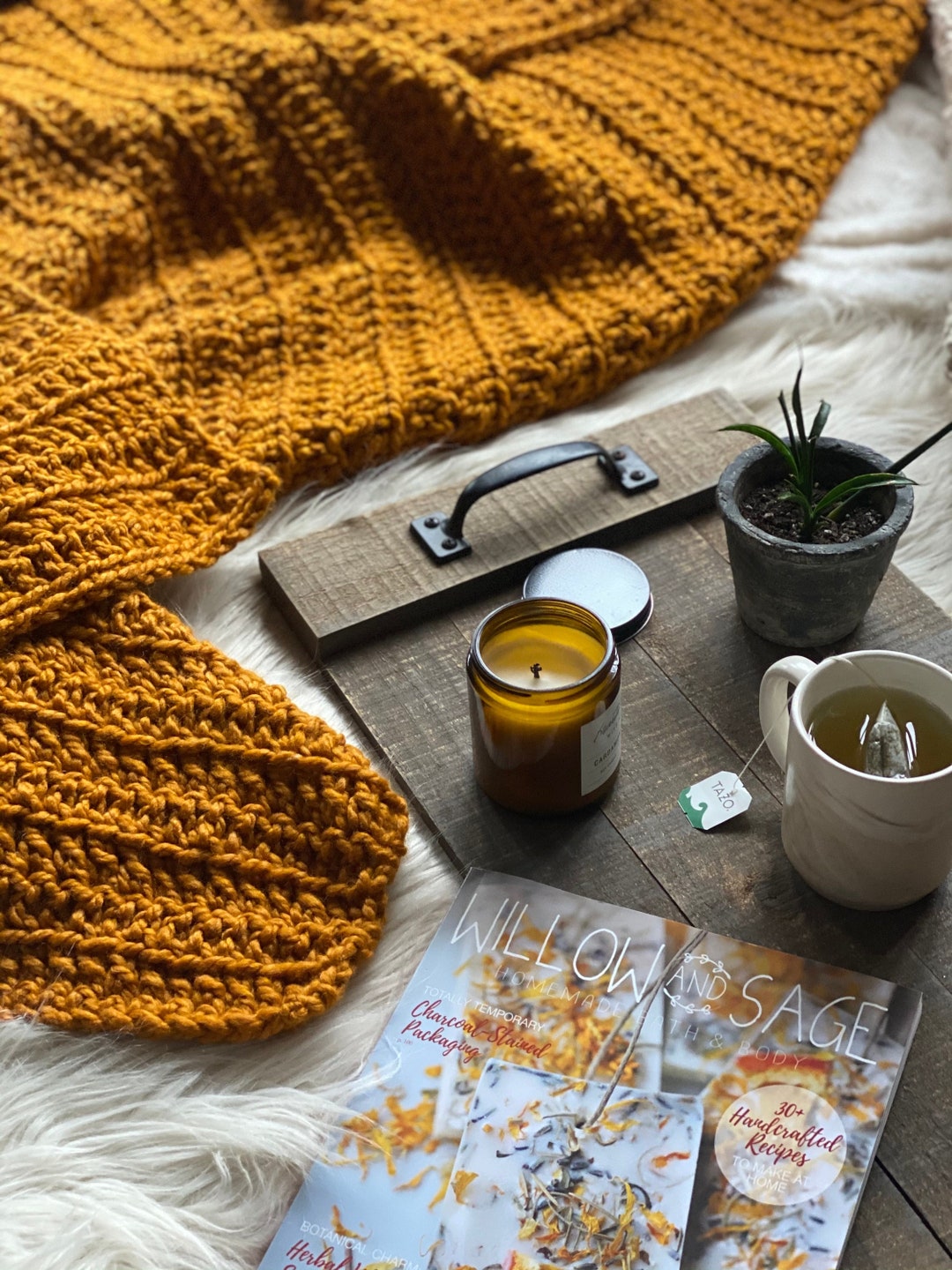 Handknit Super Chunky Blanket: Lambswool Blend Throw - Etsy
