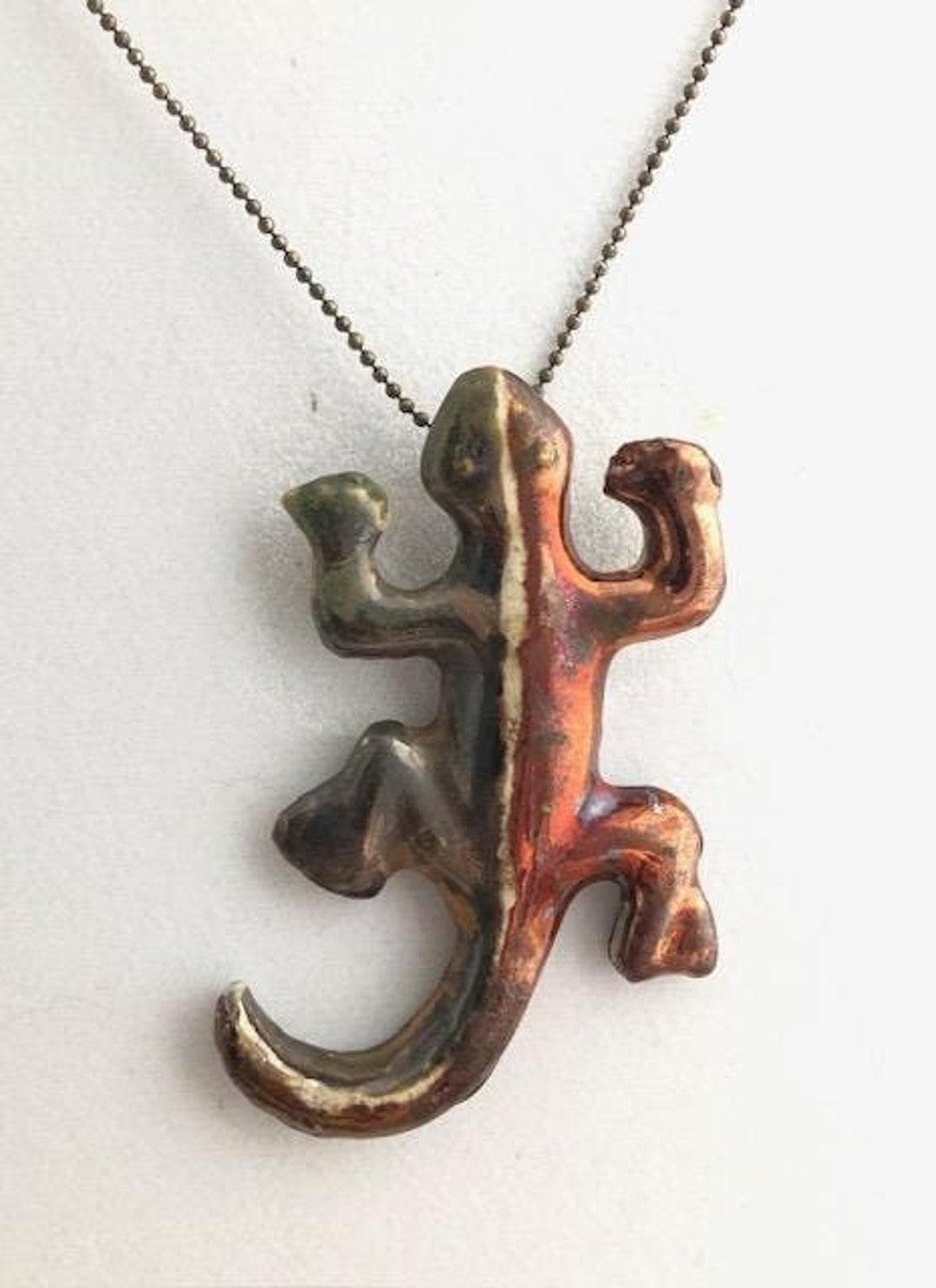 Gecko Pendant - Etsy