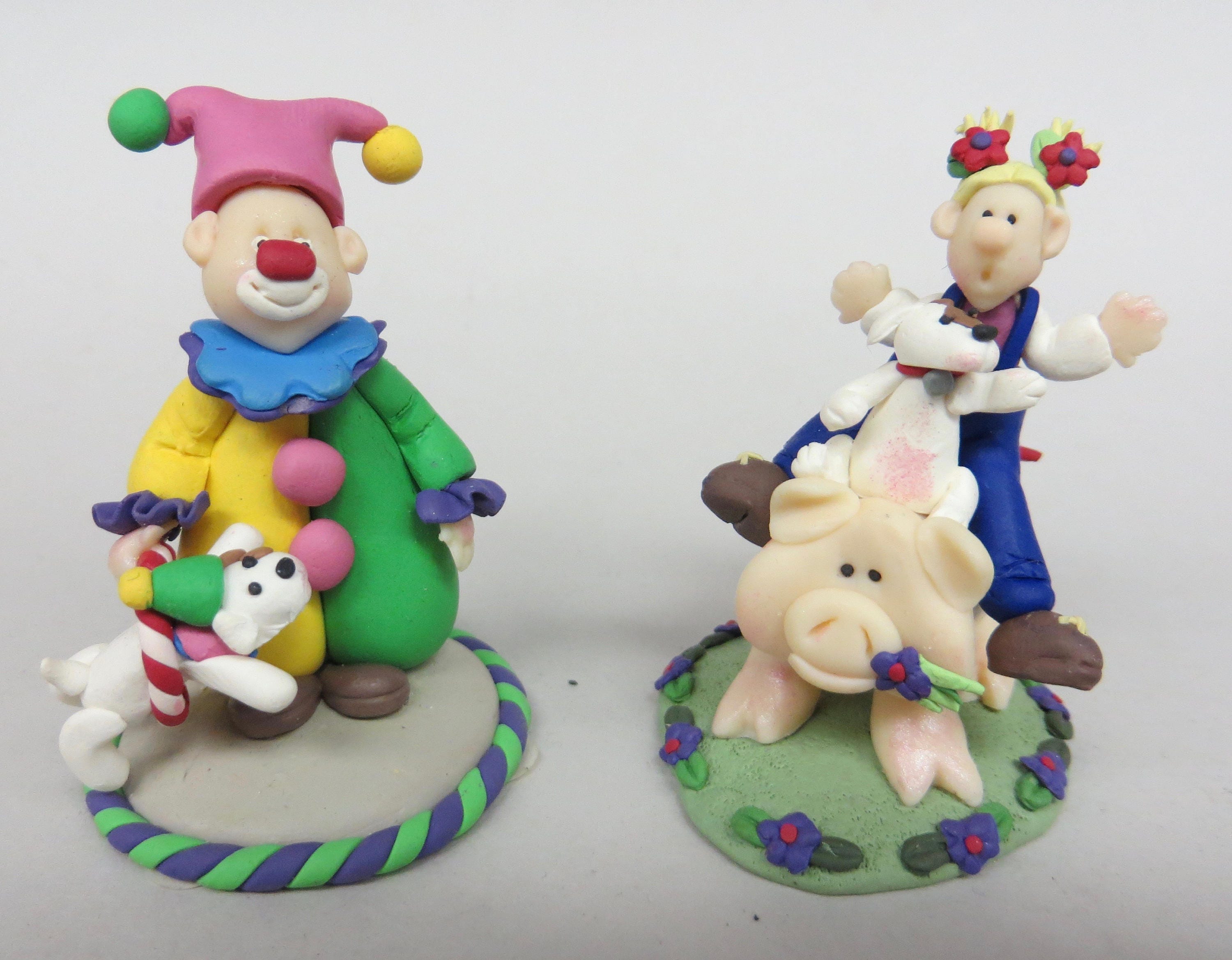 2 Miniature Figurines - Etsy