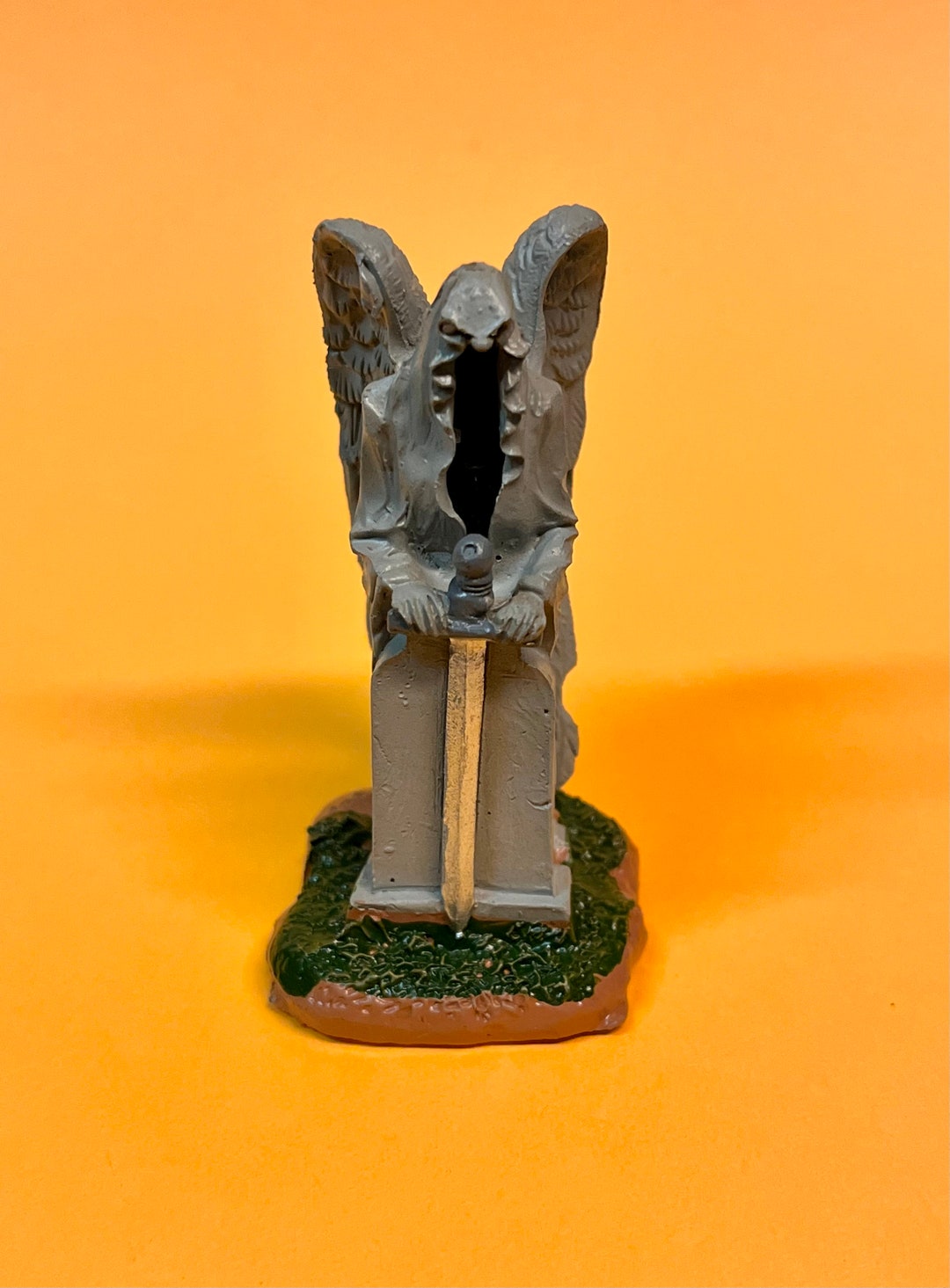 Miniature Angel of Death Statue With Sword - Halloween Miniatures ...