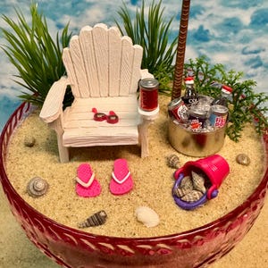 Miniature Beach Scene in Margarita Glass - Beach N It -beach Miniatures ...