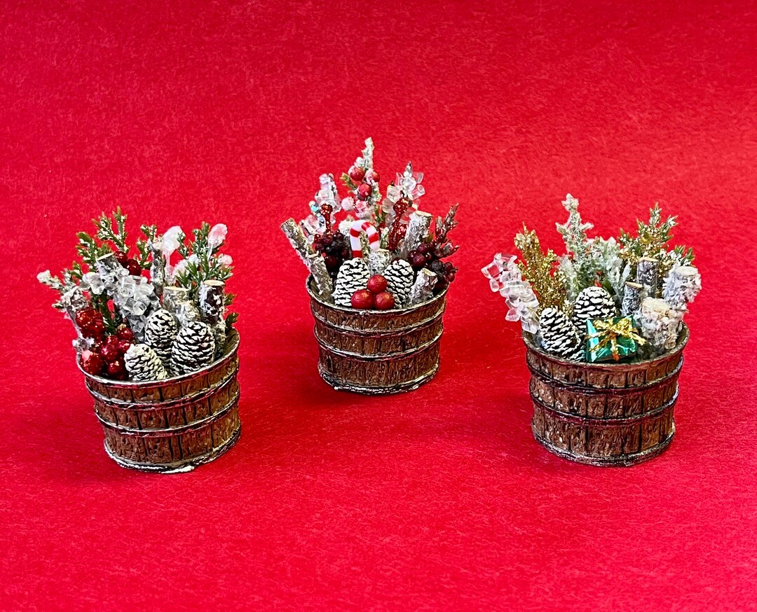 Miniature Christmas Barrel - Your Choice - Christmas Miniatures ...