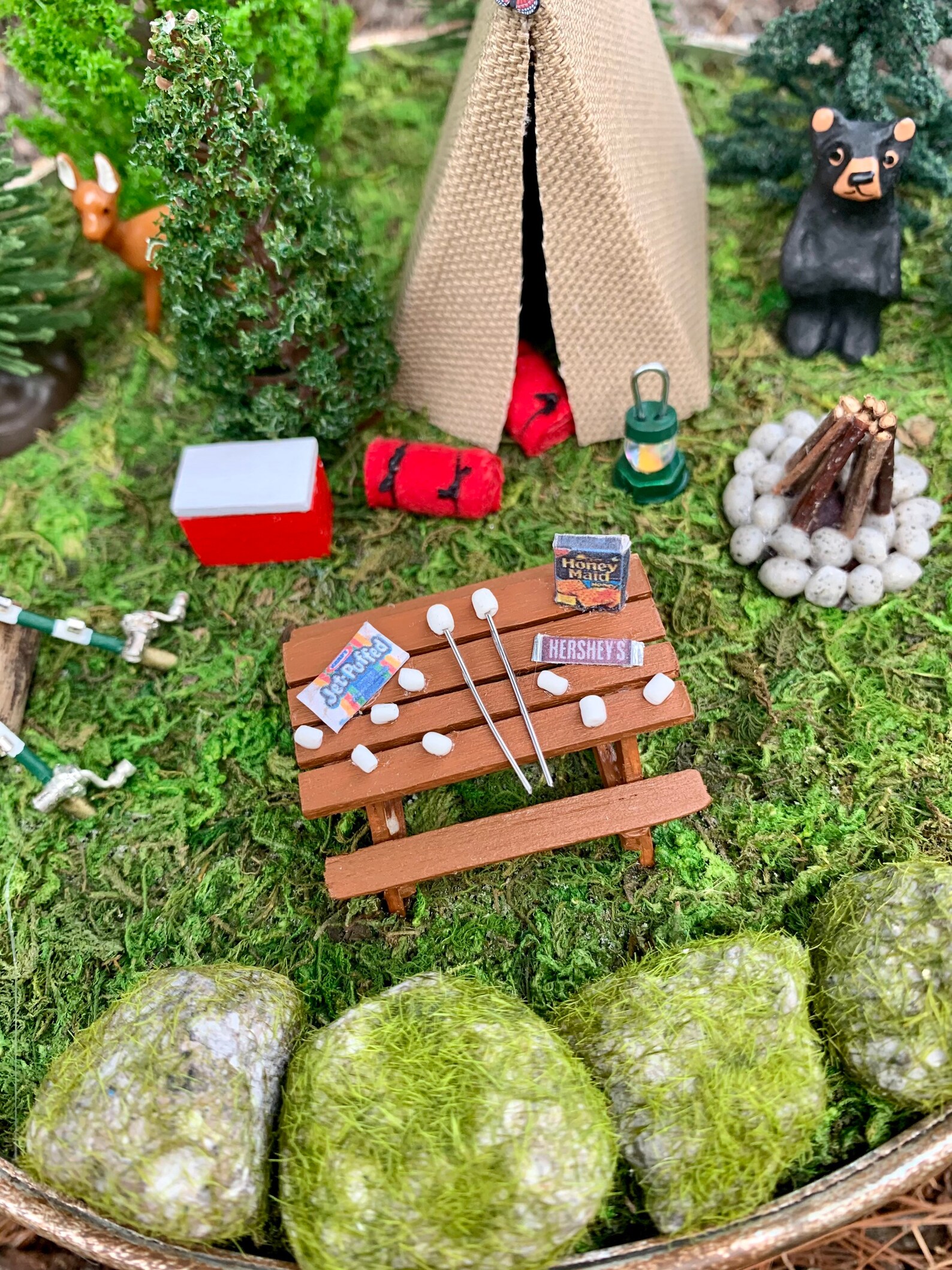 Miniature Camping Scene With Fishing Rods Tent Deer And Bear - Etsy 日本