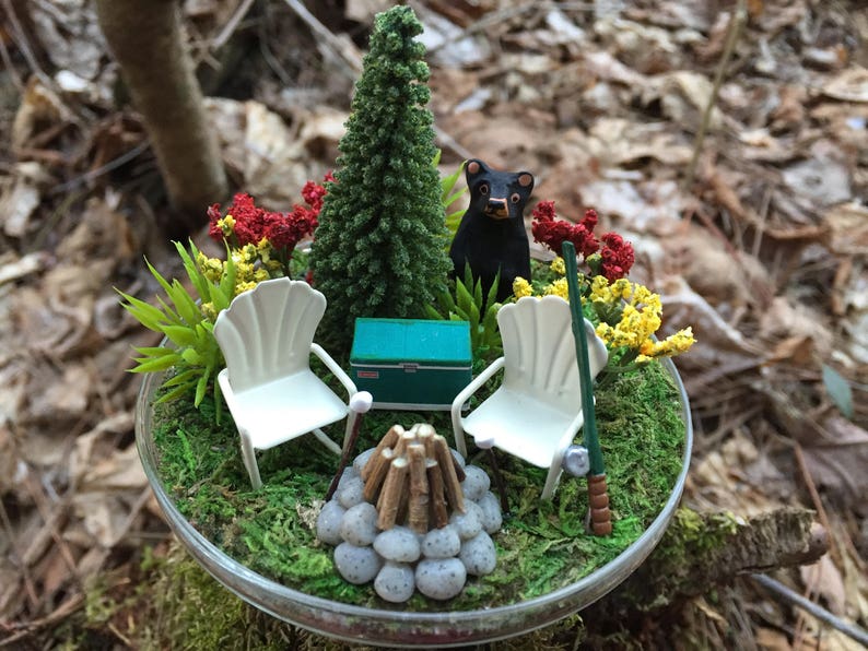 Miniature Dome Camping Scene With Bear - the Great Outdoors - Glass ...