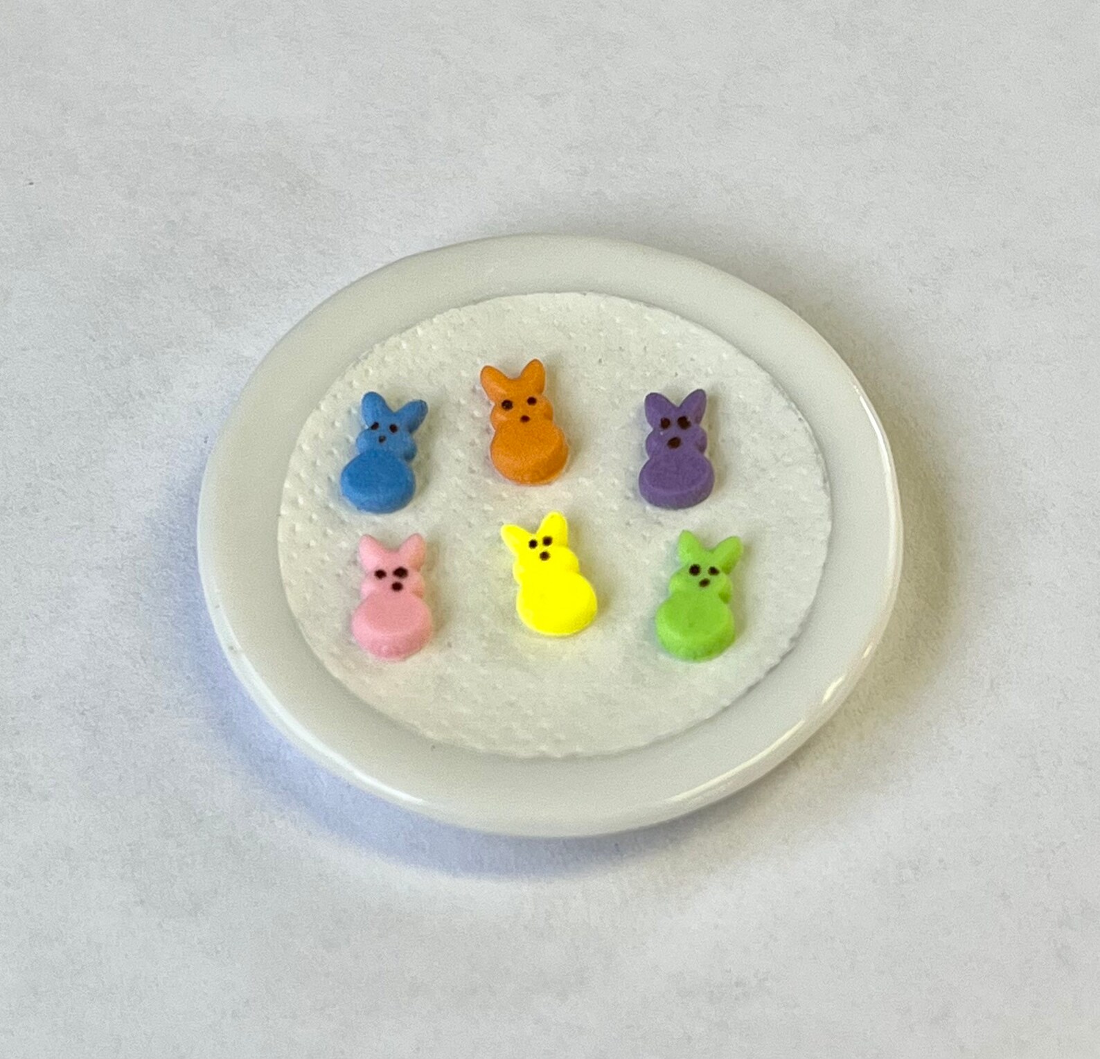 Miniature Peep Chicks or Peep Bunnies on Plate Your Choice - Etsy