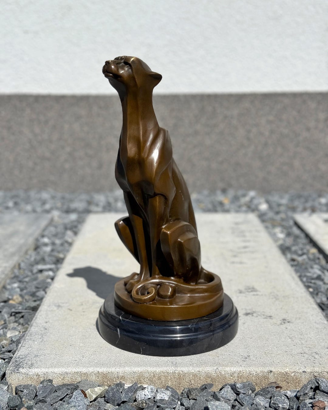 Bronze Statue Cheetah – Elegant Sitting Feline, Luxury Home Decor ...