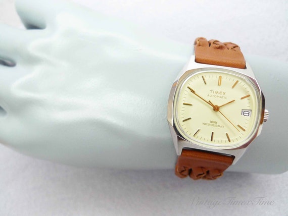 Timex Retro Men's Wristwatch 1984 Cream TV Dial Complete | Etsy
