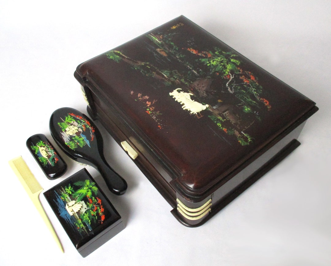 Chinese Vanity Jewellery Box With Mirror | Decorative Lacquered ...