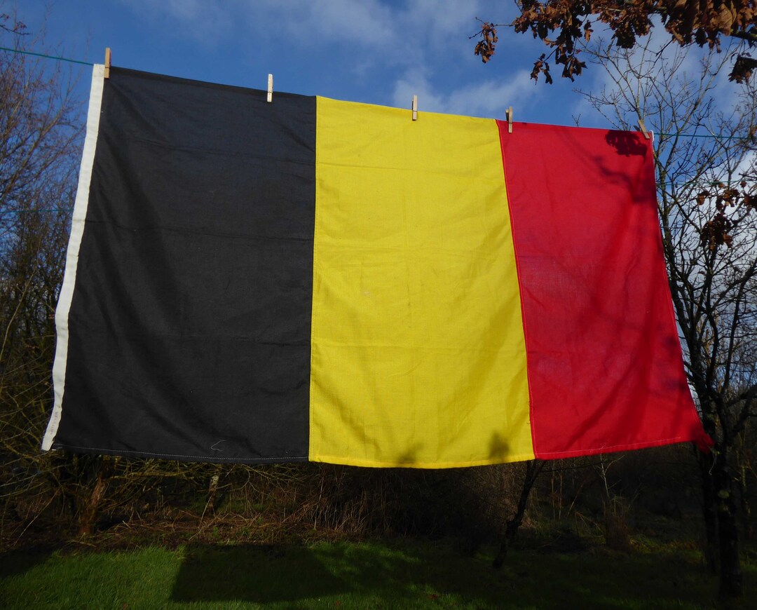 Vintage Belgian Flag | Large Authentic Vintage Stitched Fabric Flag ...