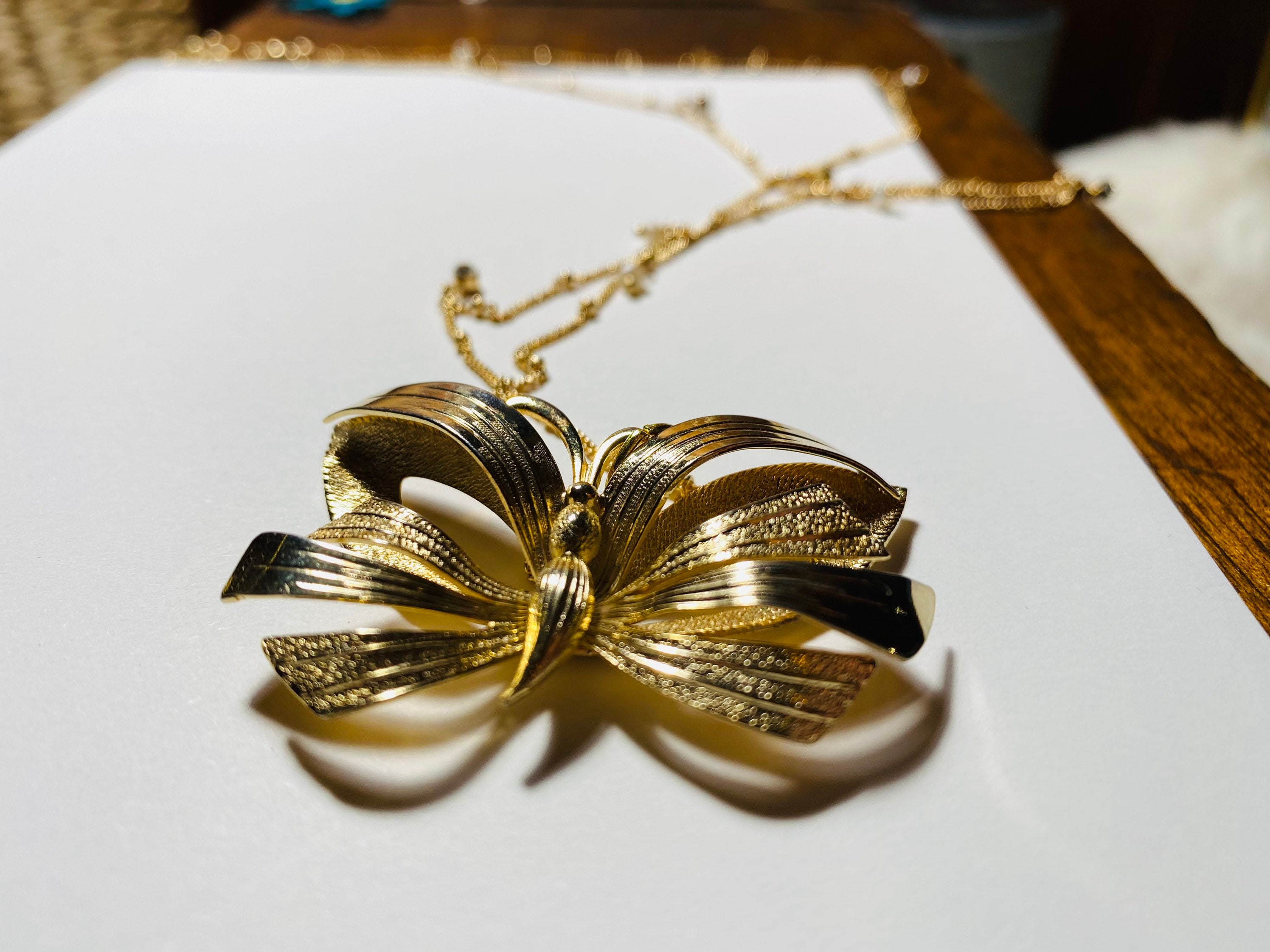 Collier pendentif papillon Collier pendentif papillon | Etsy