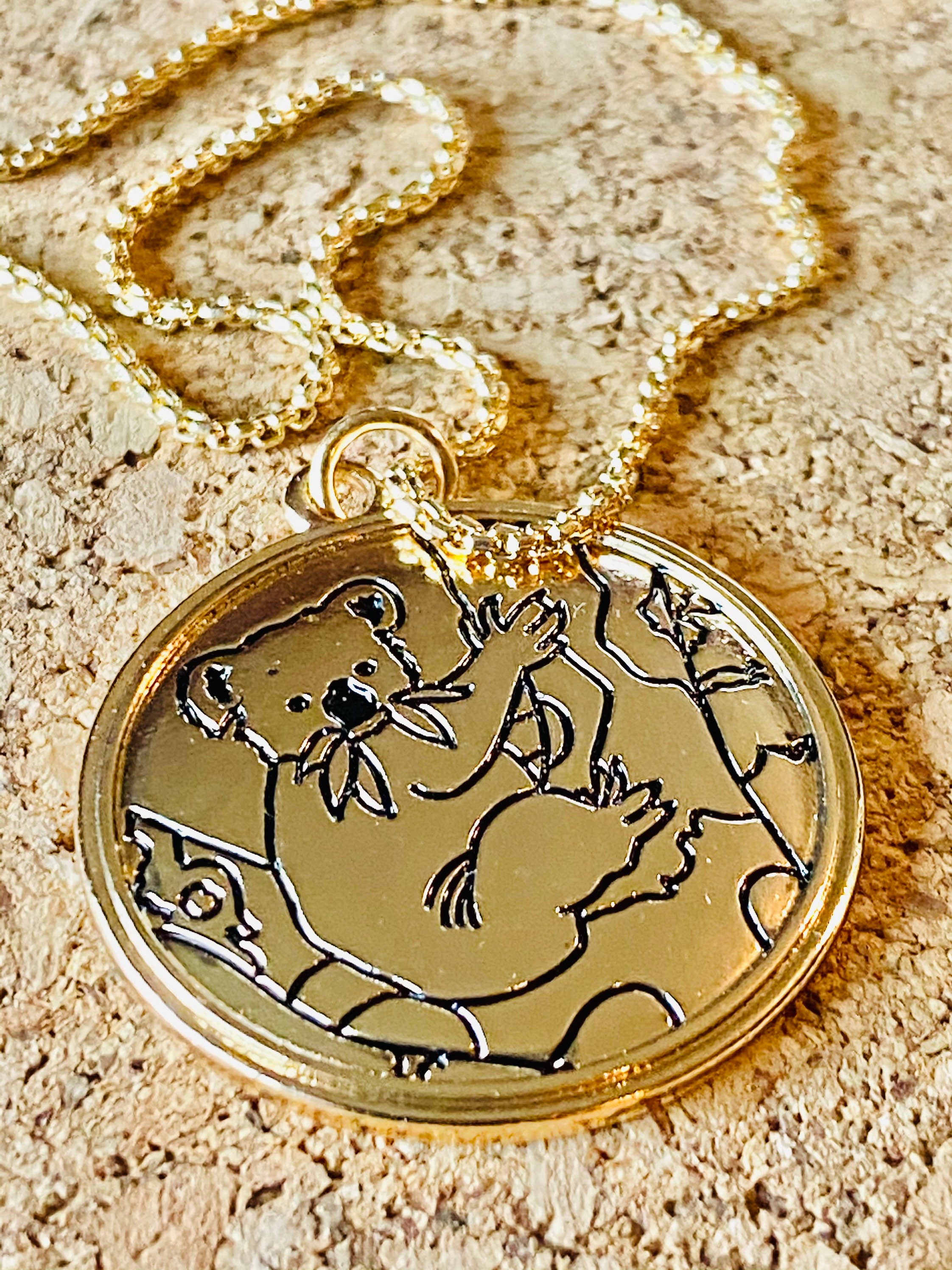 Collar de oso koala collar de oro colgante de círculo | Etsy