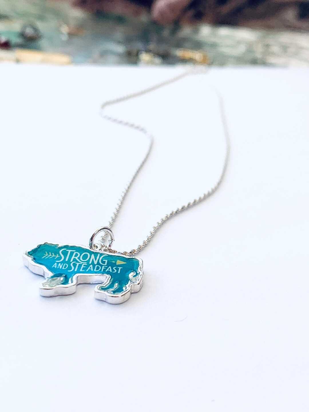 Colgante bisonte - fuerte y firme - fuerza - buffalo collar - collar de ...