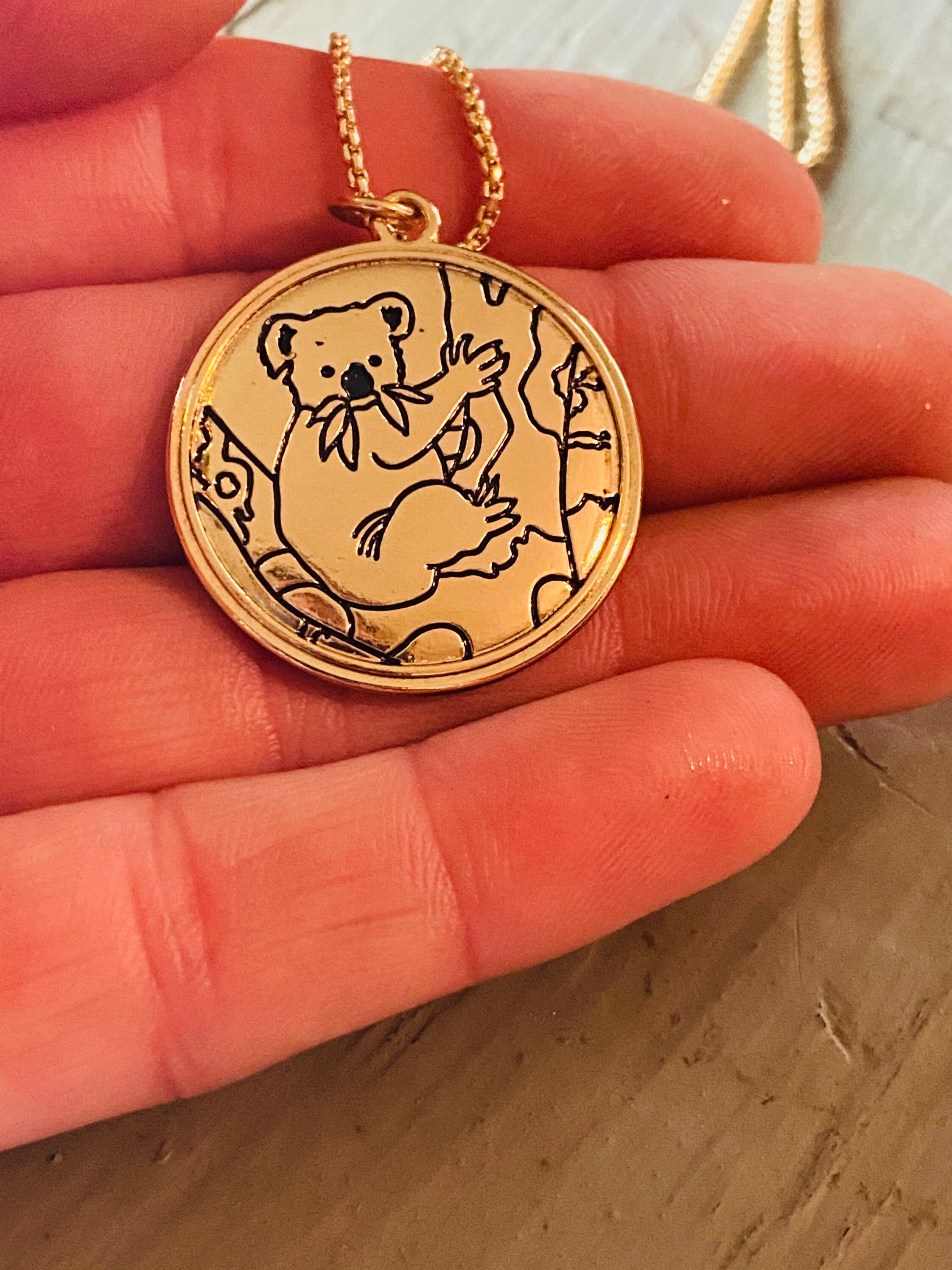 Collar de oso koala collar de oro colgante de círculo | Etsy