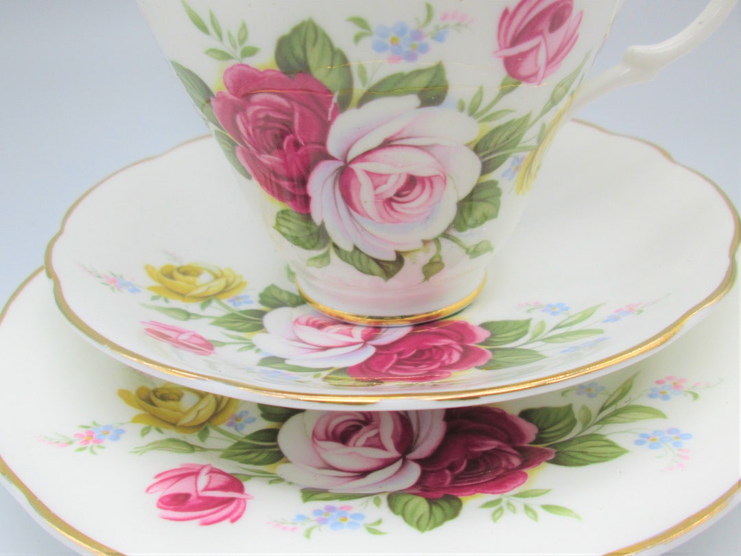 Pretty Royal Stuart Vintage Rose Trio - Etsy UK