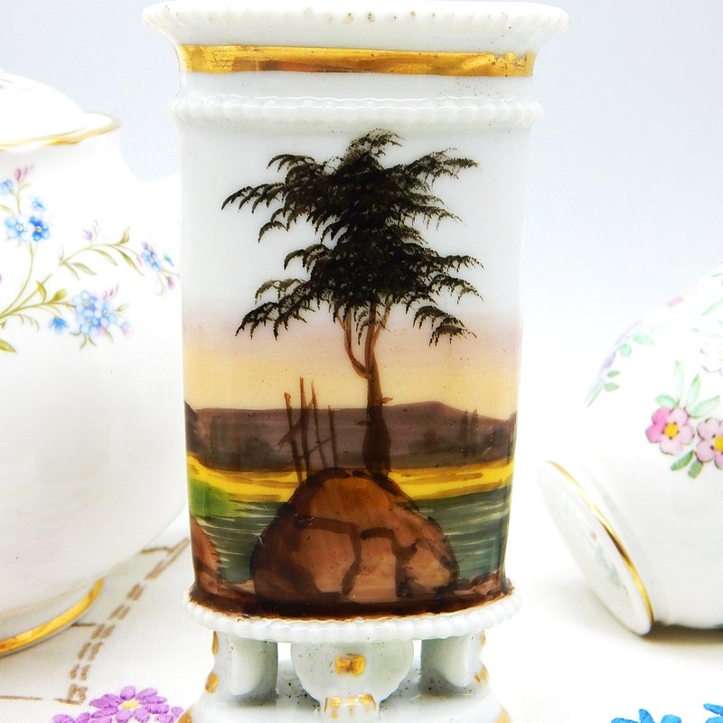 Spill Vase - Etsy