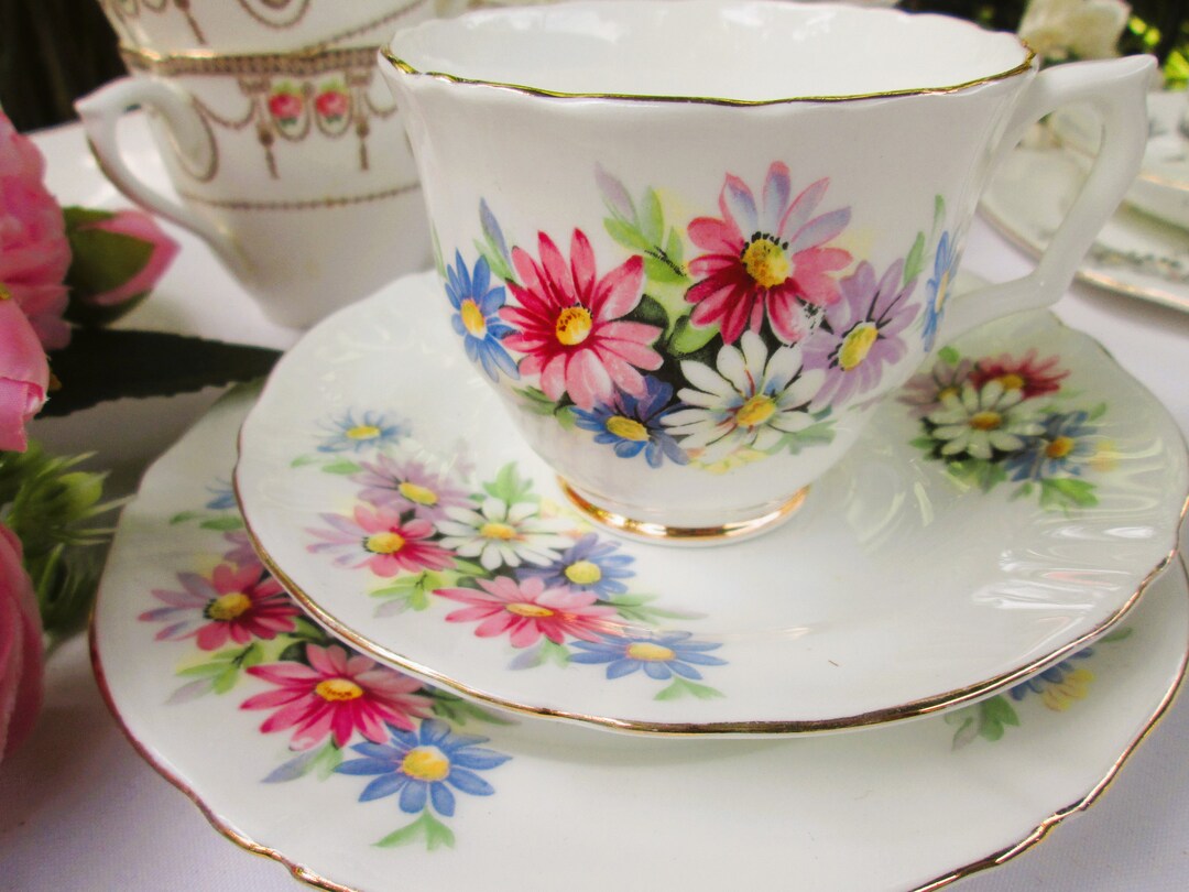 Vintage Art Deco Daisy Bone China Trio - Etsy