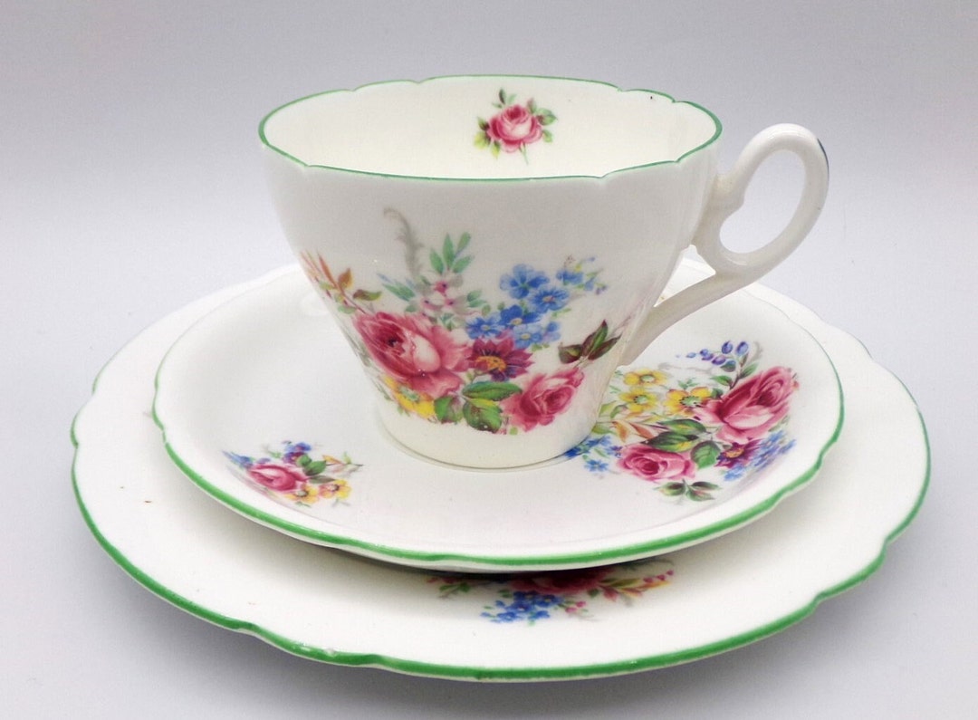 Pretty Vintage Shelley Warwick Rose Trio C1935 Cambridge Shape - Etsy