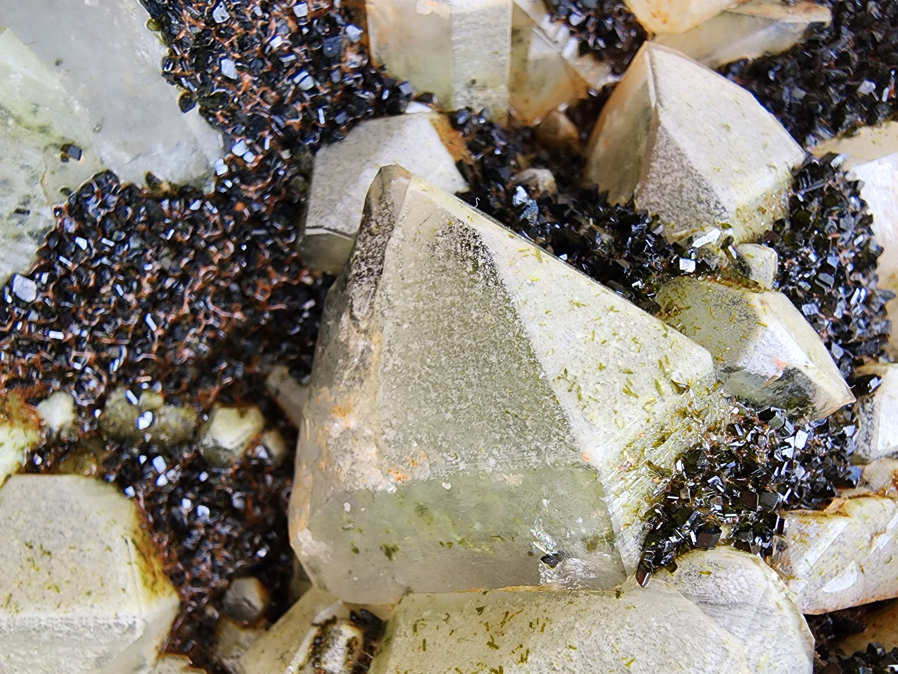 Phantom Quartz, Quartz Cluster Large, Phantom Quartz Cluster, Ghost ...