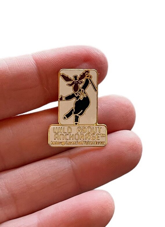 Wild About Anchorage 1990s Moose pin, alaska, anchora… - Gem