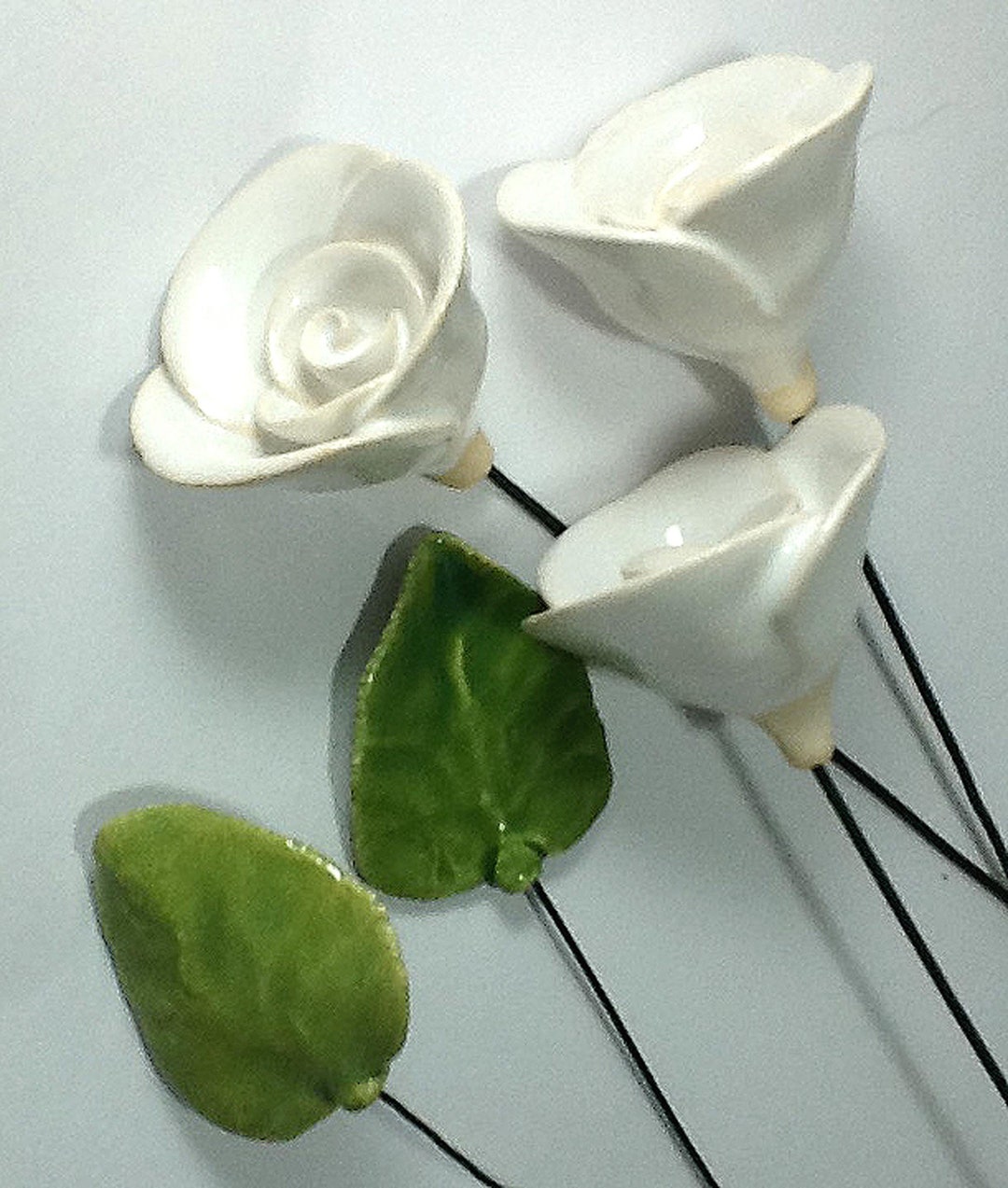 Roses White Ceramic Roses 3 White Roses & 2 Ceramic Leaves. Made by ...