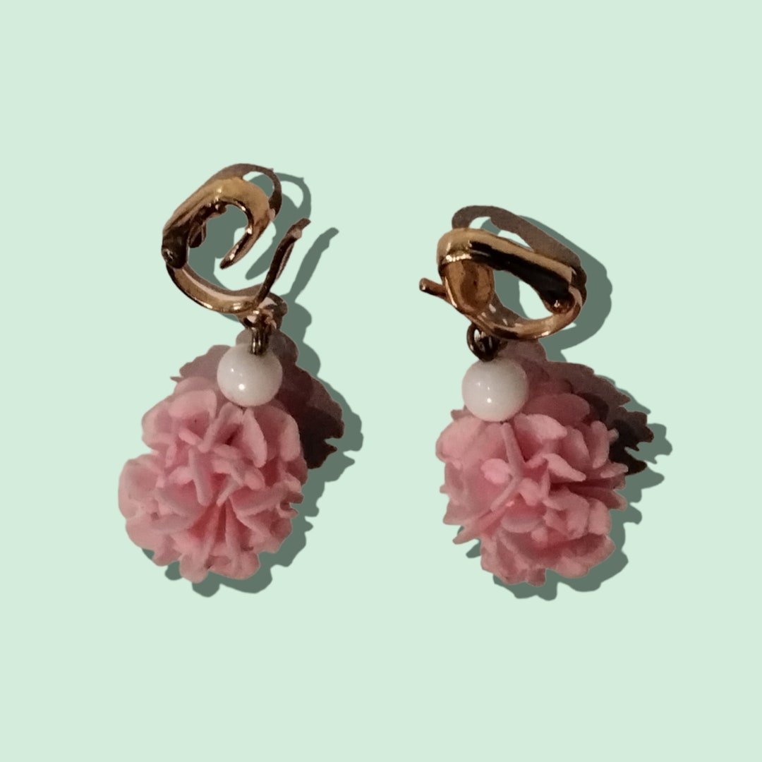 Pink Celluloid Bubbleite Earrings Clip on Carved Flowers Featherlite ...