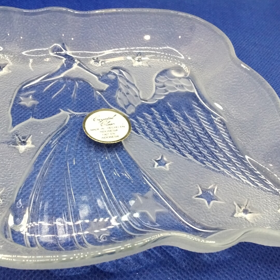 Trumpeting Angels Plates From Celebrations Set of 2 Embossed Clear ...