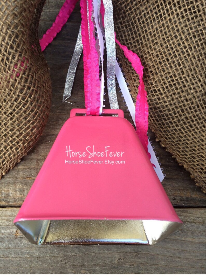 Pink Cowbell Barbwire Wreath. Primitive Rustic Wreaths - Etsy